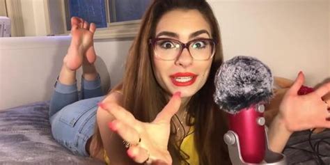 Celaines Asmr In The Pose