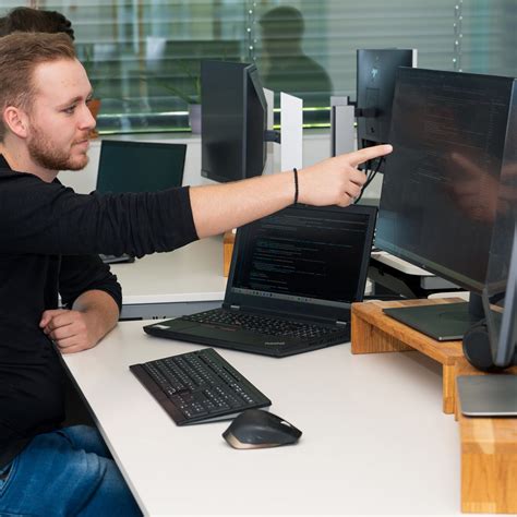 Karriere And Philosophie Rzl Software Gmbh