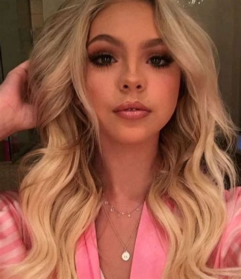 Pin Von Stars Universe Auf Jordyn Jones
