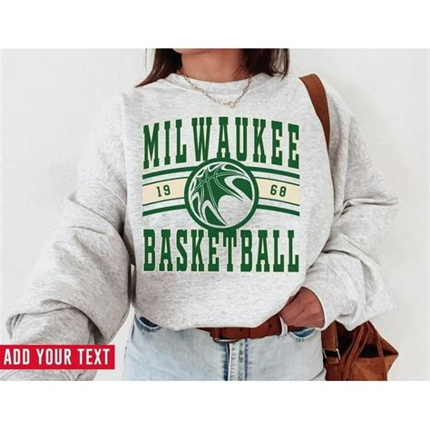 Milwaukee Buck Vintage Milwaukee Buck Sweat Bucks Sweater Bucks Sweater