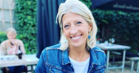 Portret Ilse Uyttersprot 53 Een Harde Tante Met Een Zachte Binnenkant Ze Vond Het