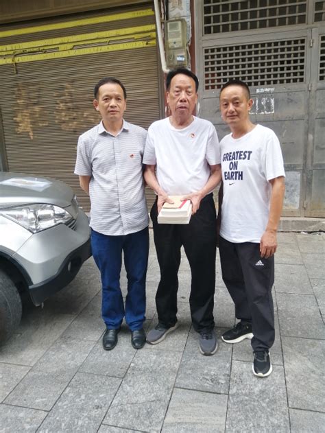 醴陵市：走访慰问老党员 传递关怀送温暖 市县动态 湖南省农机事务中心