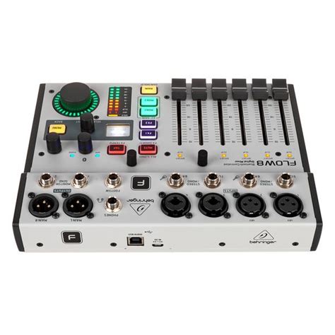 Behringer Flow 8 – Musikhaus Thomann