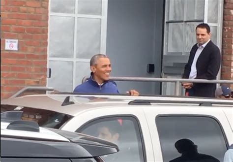 Arent You All Supposed To Be At Work Right Now Obama Teases Fans On Visit To SF