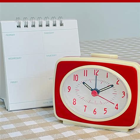 brisk style retro analog desk clock silent vintage style