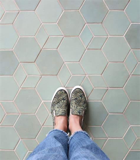 9 Projects To Inspire Hexagon Floor Tile Mercury Mosaics