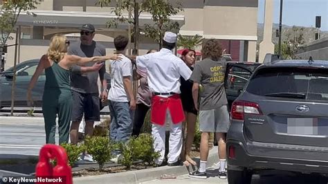 In N Out Fight Video Captures Altercation In Drive Thru Line Of Burger