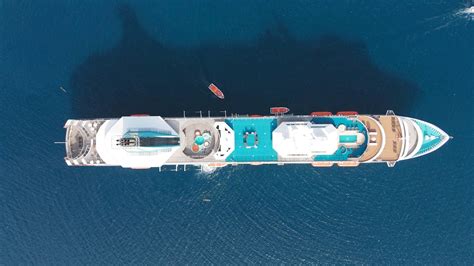 Amadea Im Amazonas Willkommens Cocktail Einmal Anders Kapitän Robert Fronenbroek Und