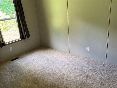 60 Mathis Cv Clyde Nc 28721 Zillow