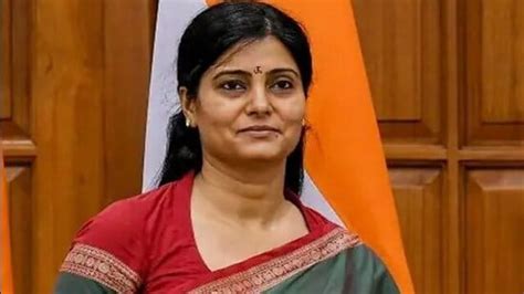 SP Fields Sitting BJP MP Against Anupriya Patel Hindustan Times