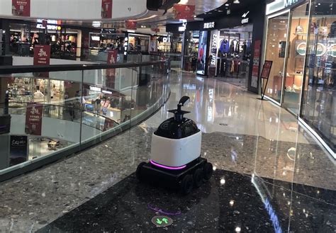 Small Mobile Robot For Indoor And Outdoor Use Three Competitive ProductsZhen Robotics Official