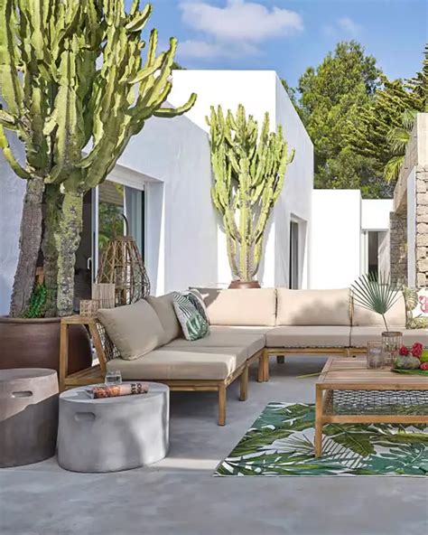 Une Table Basse En Béton Pour Le Jardin My Blog Deco