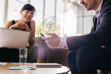 What Is The Difference Between VoIP And VoLTE