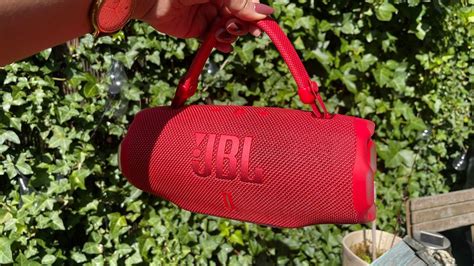 Jbl Charge Review Powerful Energetic And Clear Sound From A Robust Portable Speaker What