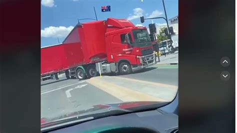 Crazy Truck Drivers Dash Cam Youtube