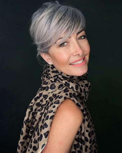 Pin By Joe S On Sexy Salt And Pepper Short Hair Styles Hair Styles Beauty