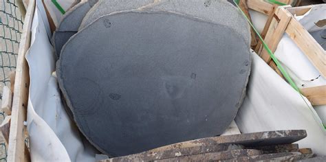 Premium Pr Bluestone Pavers Yarrabee And Castlemaine