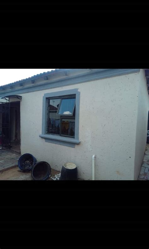 Ndaba St Protea North Soweto 1818 South Africa Roomking