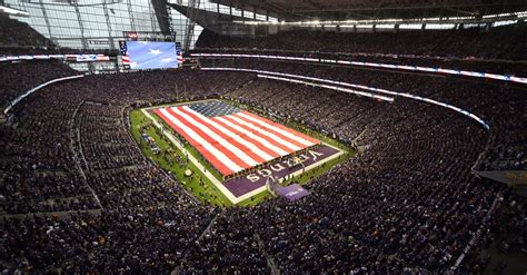 Photos Vikings Beat Saints In Final Seconds With Miracle Touchdown
