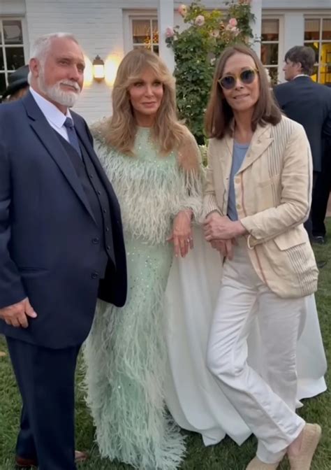 Charlies Angels Stars Kate Jackson And Jaclyn Smith Reunite In Rare