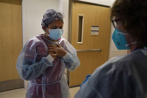 Photos Of Hosptial Chaplains Helpind Covid 19 Patients The Washington