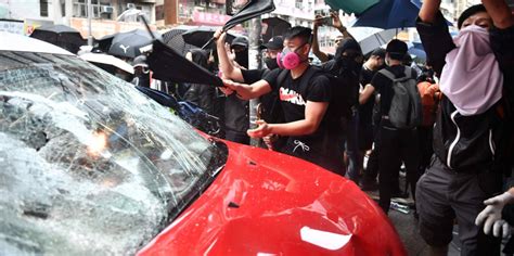 私刑的哥案 女被告3月疑避警調查墮樓亡 港聞 點新聞