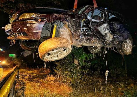 Dziewczyny ciężko ranne w wypadku BMW zdjęcia OSTROW tv Ostrów Wielkopolski