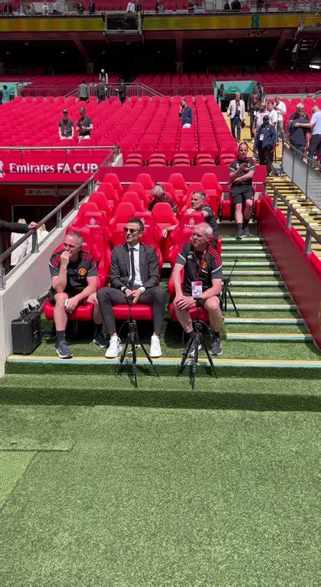 Theatreofdreamsbr🔴🇧🇷 On Twitter 🔴👹 Berbatov Presente Em Wembley E No