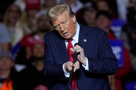 Trump Threatens To ‘knock The Hell Out Of People Backstage As He Melts