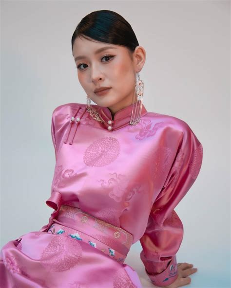 17 р жарны МОДОН МОГОЙ жилийн 𝗠𝗢𝗡𝗖𝗢𝗨𝗧𝗨𝗥𝗘 Fashion Salon