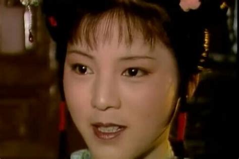 红楼梦过气的李奶奶为何要为难当红的袭人 凤凰网