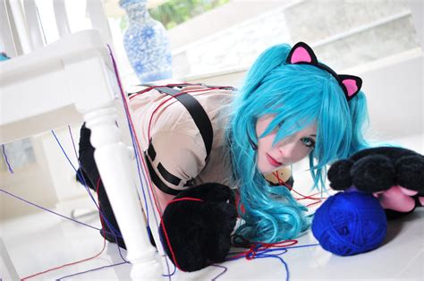 Hatsune Miku Cat Girl By Lolainprogress On Deviantart