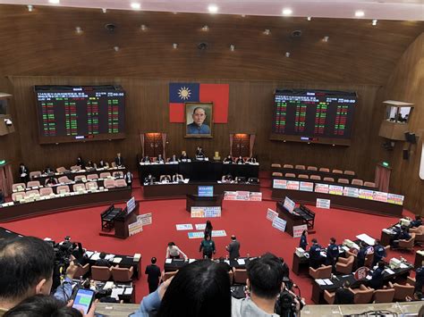 114年度總預算3讀通過 藍白合力刪除2075億元