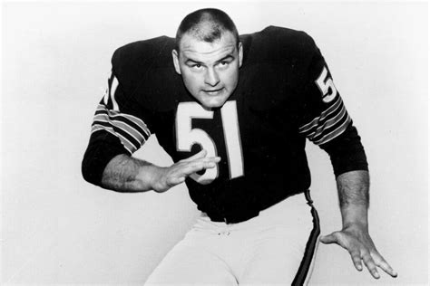 Dick Butkus Chicago Bears Fearsome Hall Of Fame Linebacker Dies At 80 The New York Times