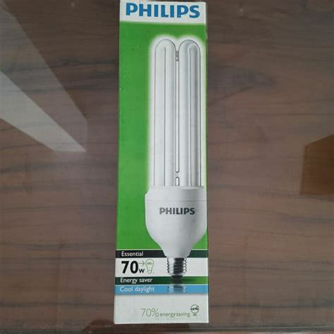 Jual Lampu Philips Essential W Cool Daylight Warna Putih Shopee Indonesia