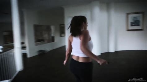 Angela White Maid Caught Son Jerking Off Eporner