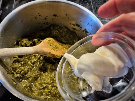 Dos de cabillaud cuit au four à basse température et purée d oseille