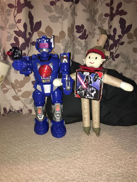 Robot Elf