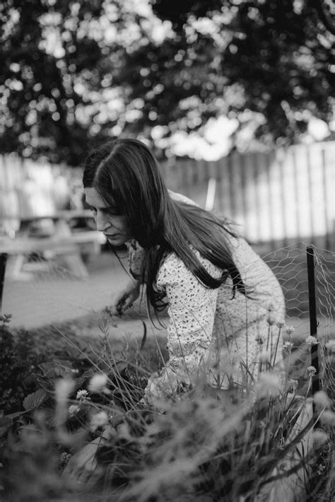 Anna And Mark In Home Pregnancy Photos Andrea Nuxoll