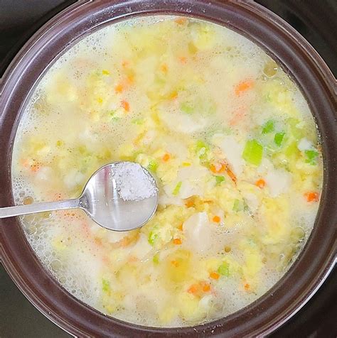 몽글몽글 뚝배기 순두부계란찜