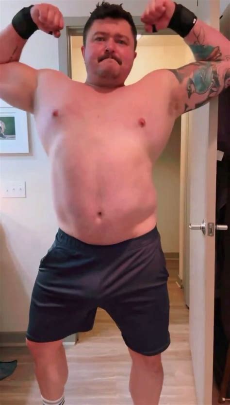 Hot Muscle Bear Thisvid Com