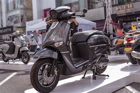 40 คัน จาก 40 สำนักชั้นนำของเมืองไทย กองทัพรถแต่ง New Honda Giorno บุก