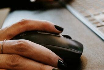 How To Clean A Mouse Scroll Wheel Easiest Methods How To Clean A Mouse Scroll Wheel Easiest Methods