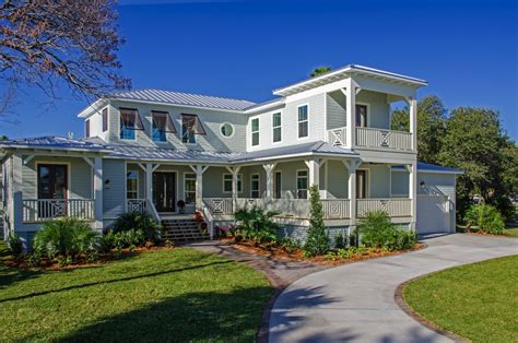 5 Reasons To Choose A Key West Style For Your Custom Home Build
