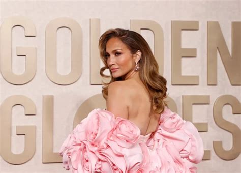 Masih Masuk Di Daftar Aktris Terkaya Dunia Ini Koleksi Mobil Jennifer Lopez Mobilitas Id