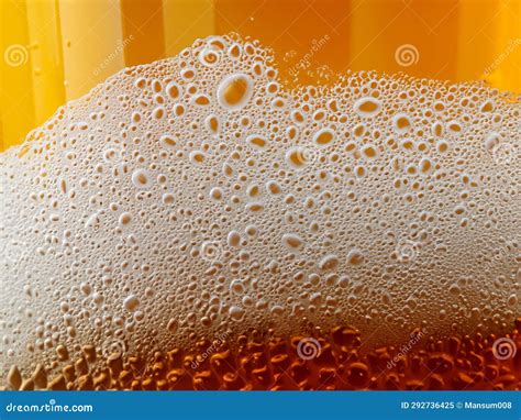 A Beer In The Glass With A Foam Stock Illustration Illustration Of