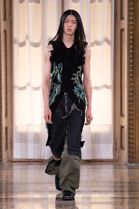 Andersson Bell 2024 春夏系列大秀正式登場 | Hypebeast