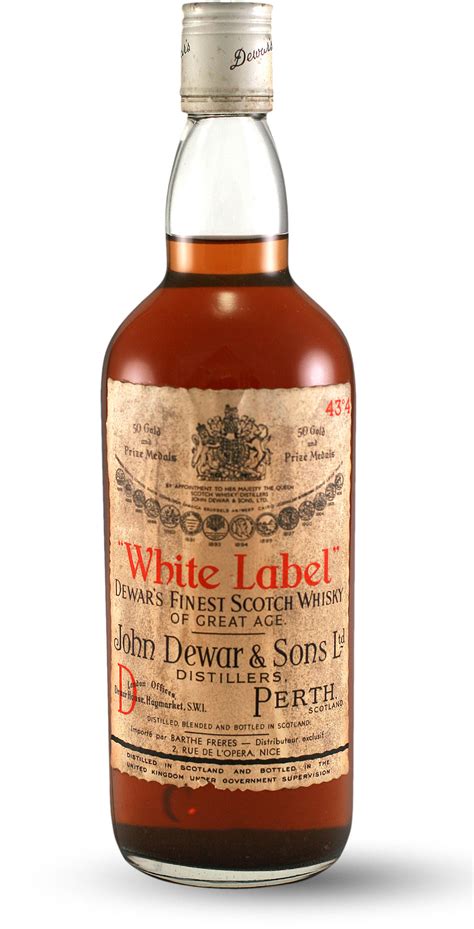 White Label Dewars Finest Scotch Whisky Whiskey Spirits