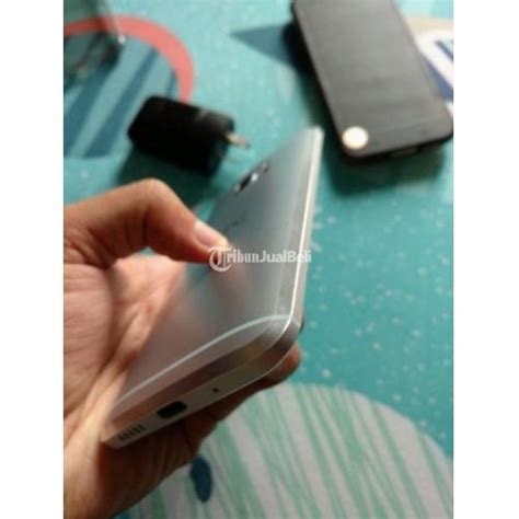 Smartphone Htc 10 Silver Second 32gb Ram 4gb Harga Murah Langka Di