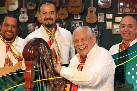 ATENAS ARTE LOS CINCUENTA AÑOS DEL GRUPO TLEN HUICANI PalabrasClaras mx